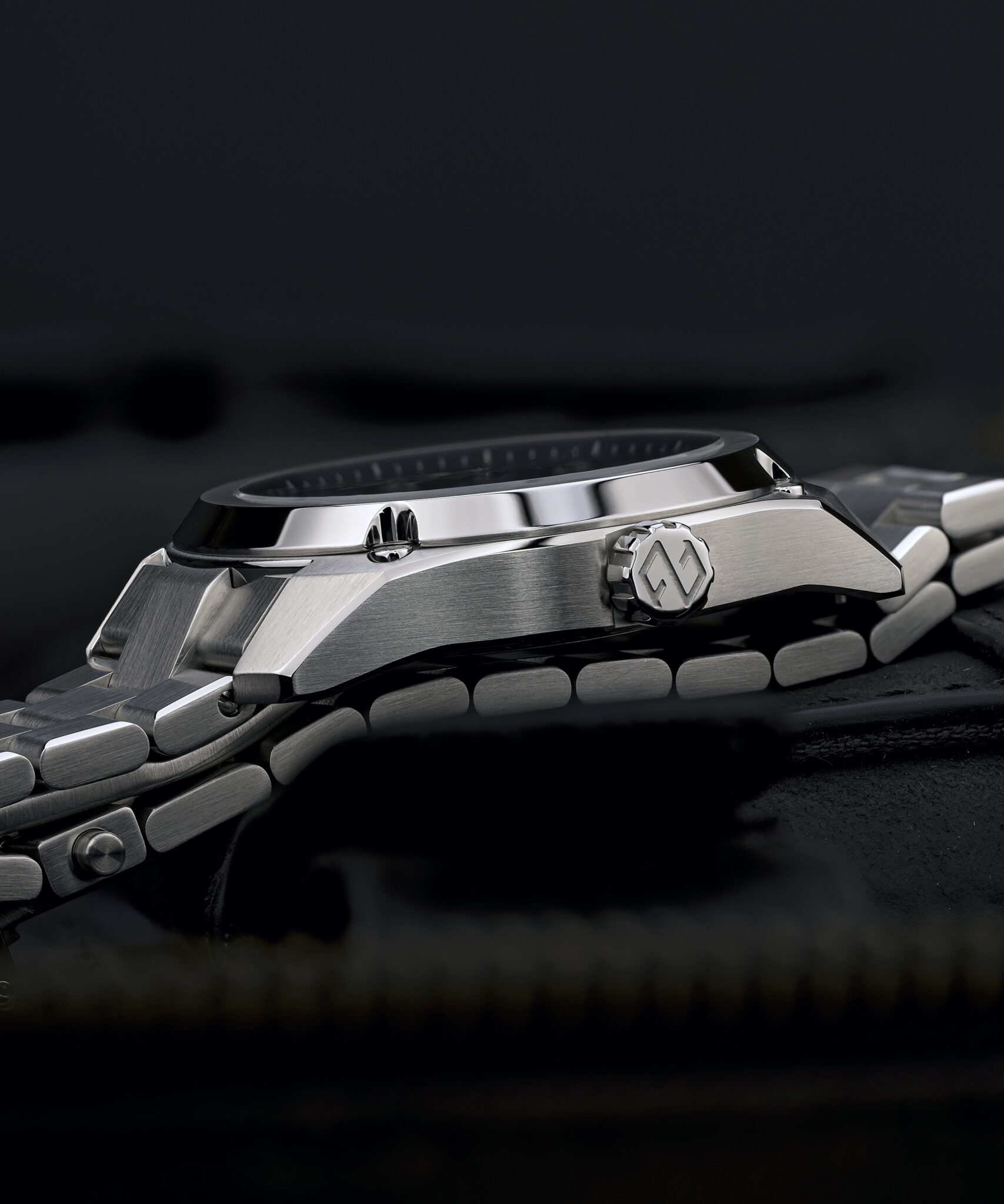 FORMEX ESSENCE 39 WHITE – Chrono Theory – クロノセオリー