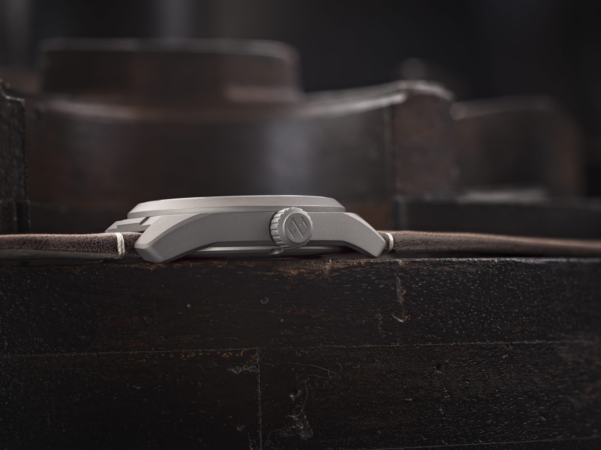 FORMEX FIELD MAHOGANY RED – Chrono Theory – クロノセオリー